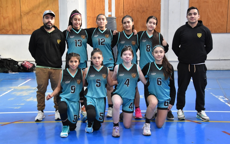 Equipos de básquetbol Sub 14 del LSMF brillaron en fase comunal de los JDE